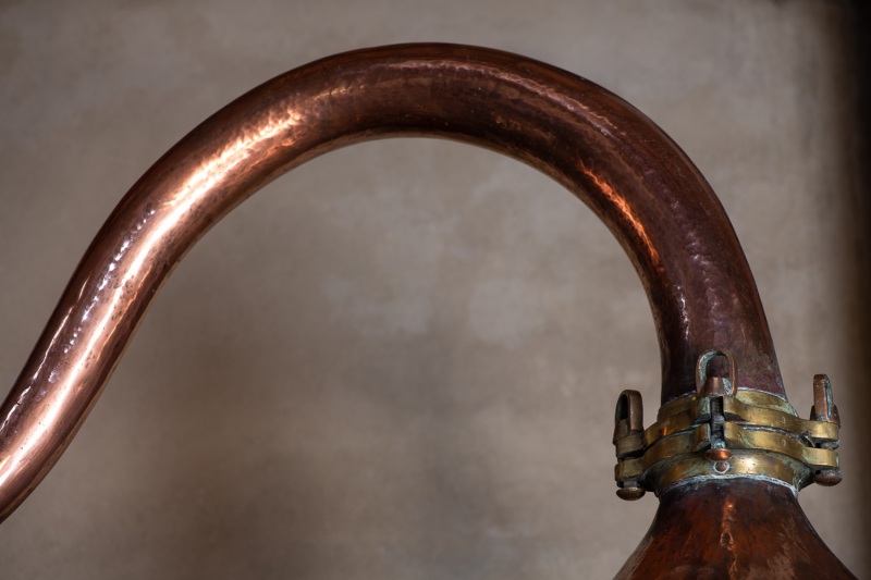How is Calvados made : an artisanal know-how - Calvados France