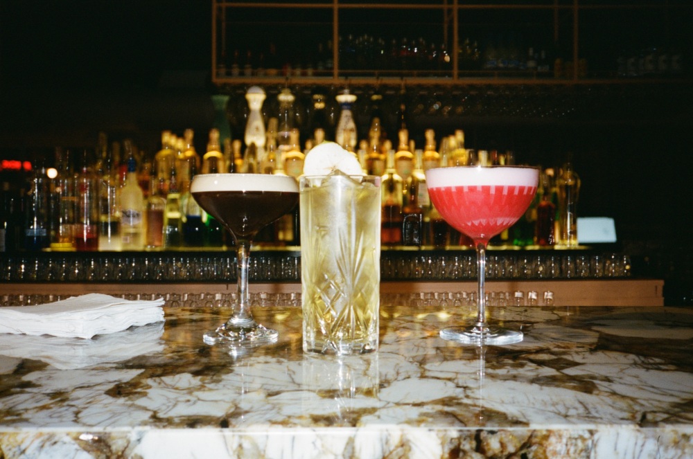 How to serve & drink Calvados brandy ? - Calvados France